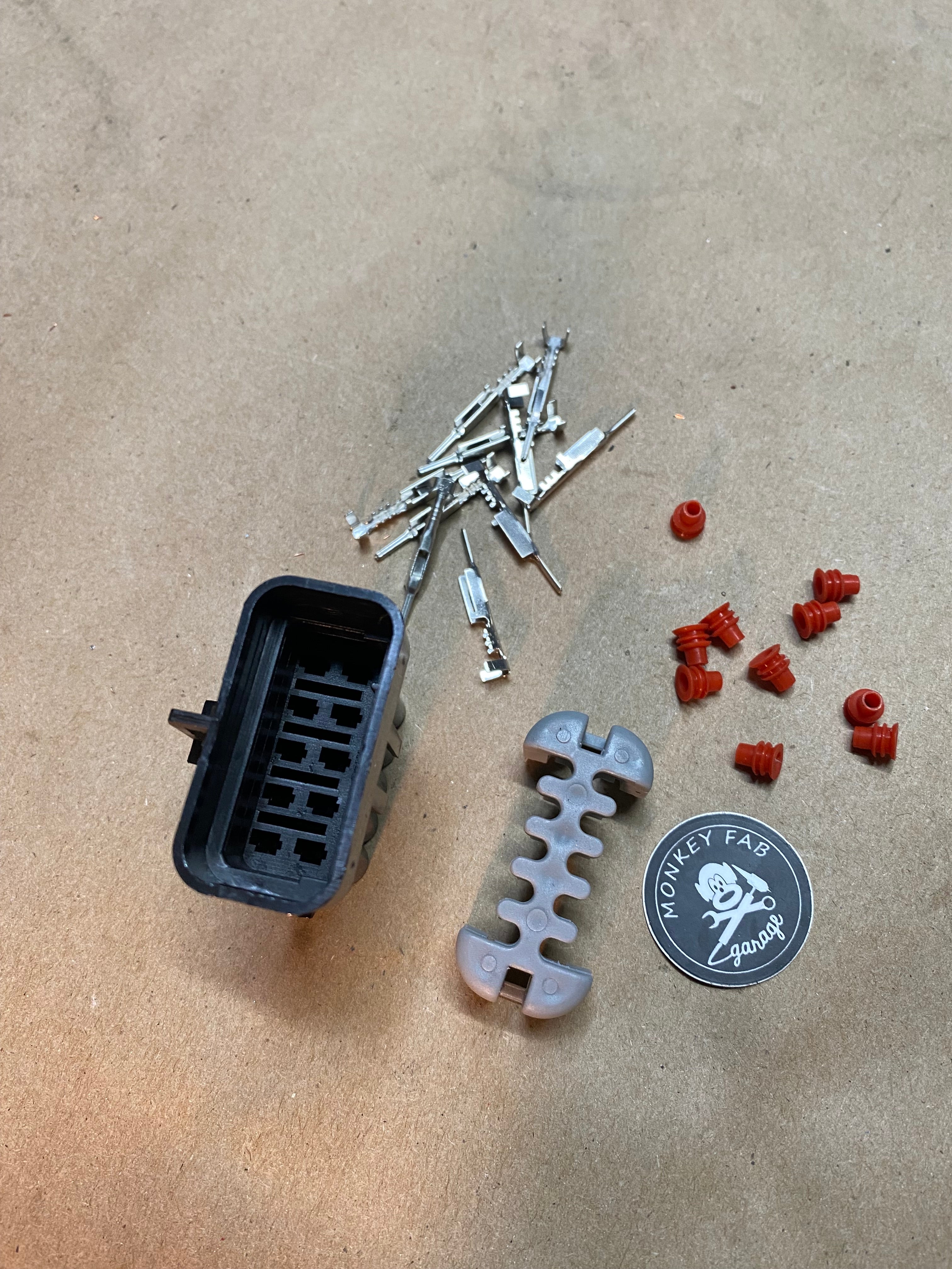 10 Way Male Metripack 150 Receptacle Connector Kit