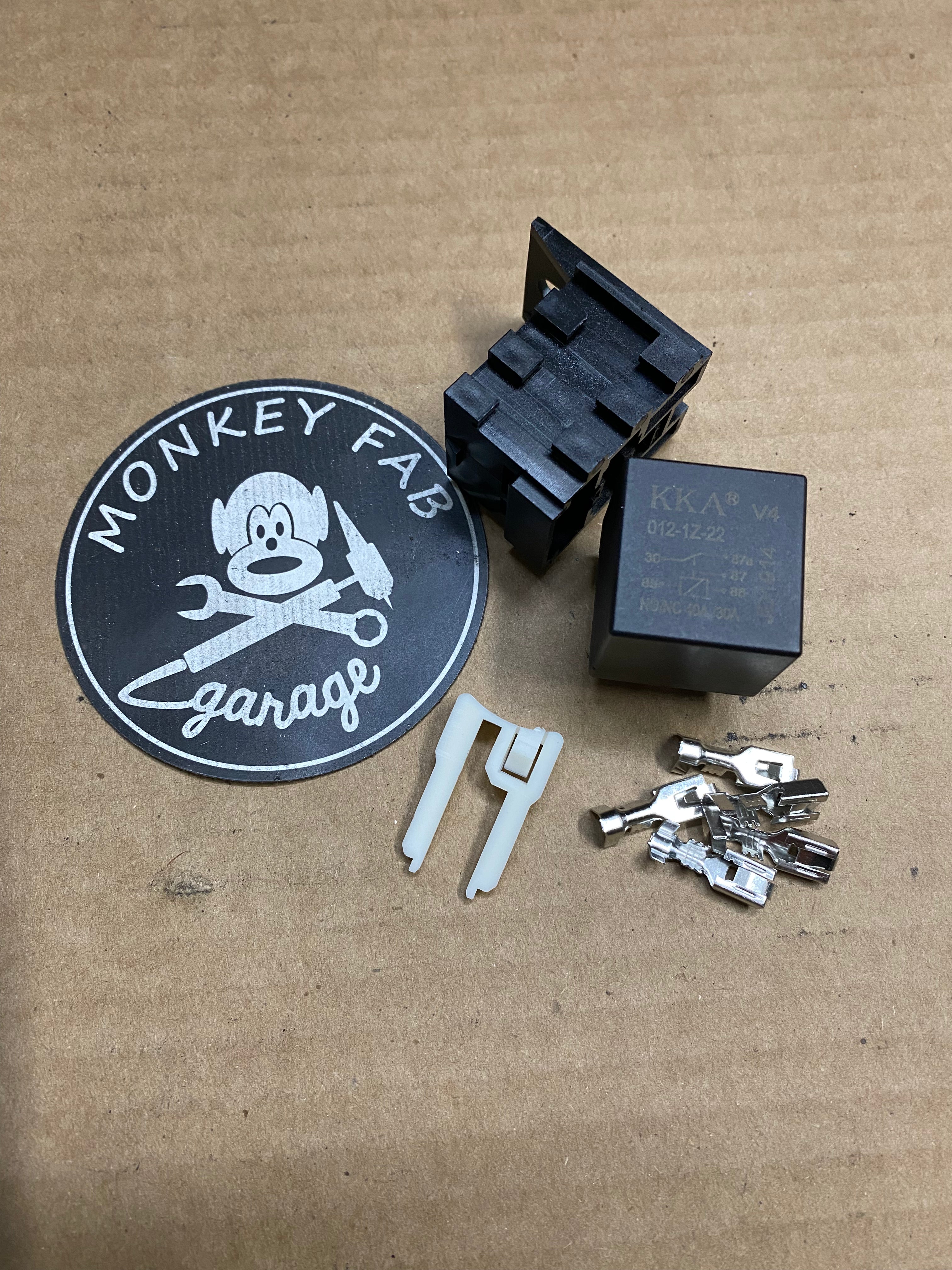 40/30 Amp Mini Relay Kit With Base