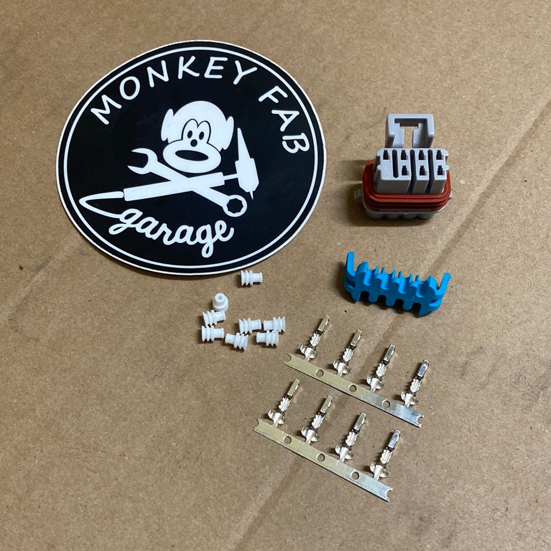 Male coil harness connector